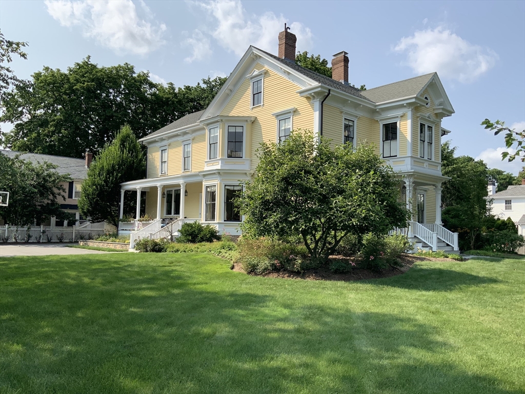 30 Bullard St, Dedham, MA 02026 - MLS 73295440 - Coldwell Banker