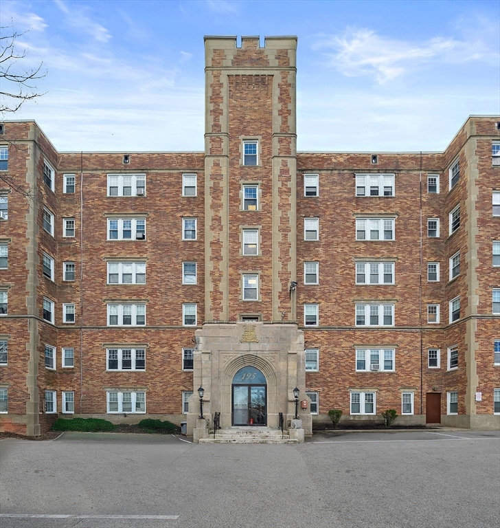 195 Thomas Burgin Pkwy #501, Quincy, MA 02169 - MLS 73315099 - Coldwell ...