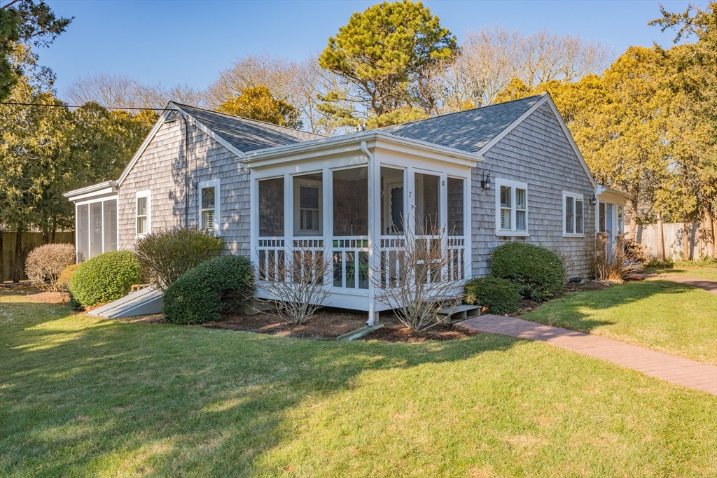 558 Craigville Beach Rd #7, Barnstable, MA 02632 - MLS 73326554 ...
