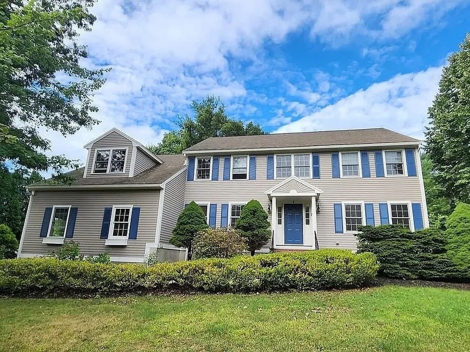 7 Olde Coach Rd, North Reading, MA 01864 - MLS 73332682 - Coldwell Banker