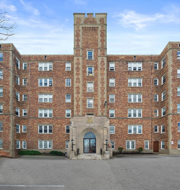 195 Thomas Burgin Pkwy #501, Quincy, MA 02169 - MLS 73335815 - Coldwell ...