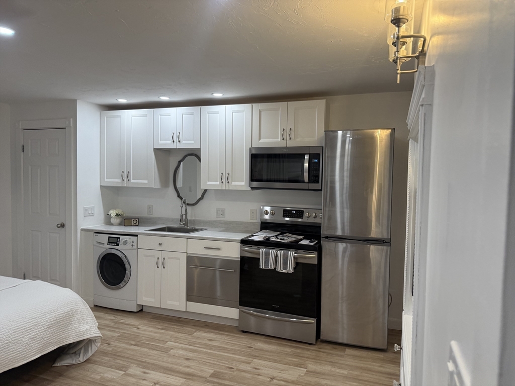 195 Thomas Burgin Pkwy #206, Quincy, MA 02169 - MLS 73339805 - Coldwell ...
