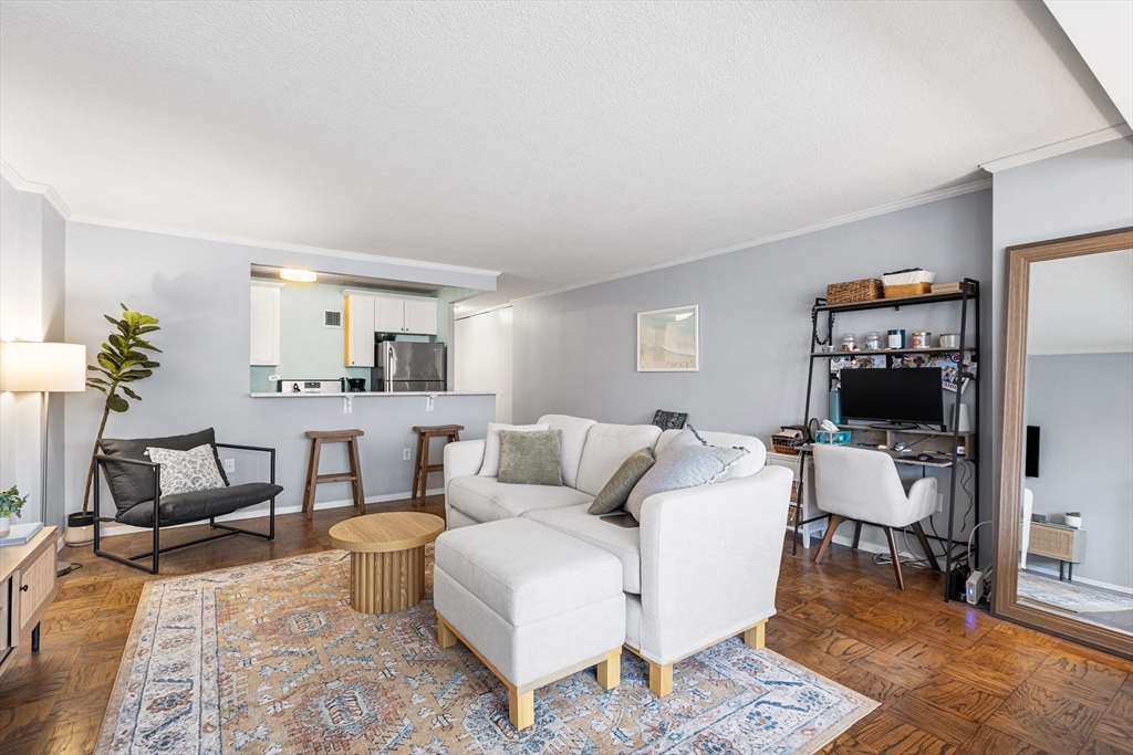 2 Hawthorne Pl #4K, Boston, MA 02114 - MLS 73352294 - Coldwell Banker