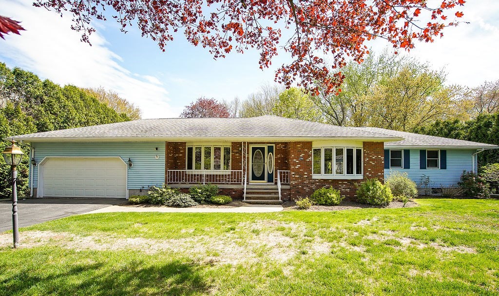 294 Brainerd St, South Hadley, MA 01075 - MLS 73365279 - Coldwell Banker