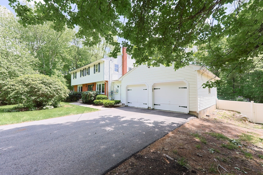 45 Old Maple St, Stoughton, MA 02072 - MLS 73380844 - Coldwell Banker
