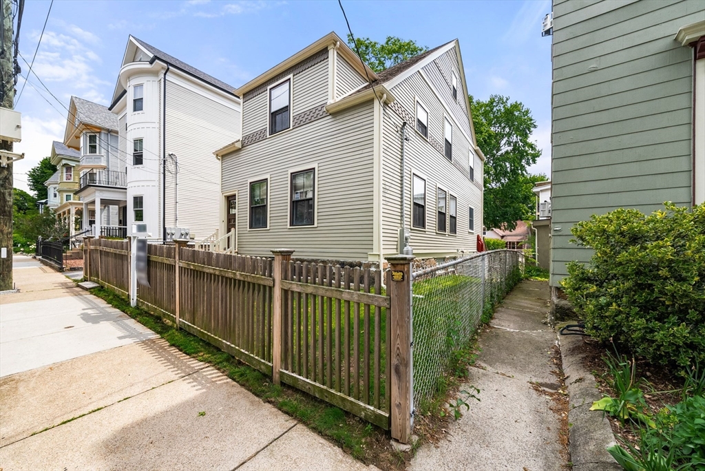 32 Clive St, Boston, MA 02130 - MLS 73385485 - Coldwell Banker