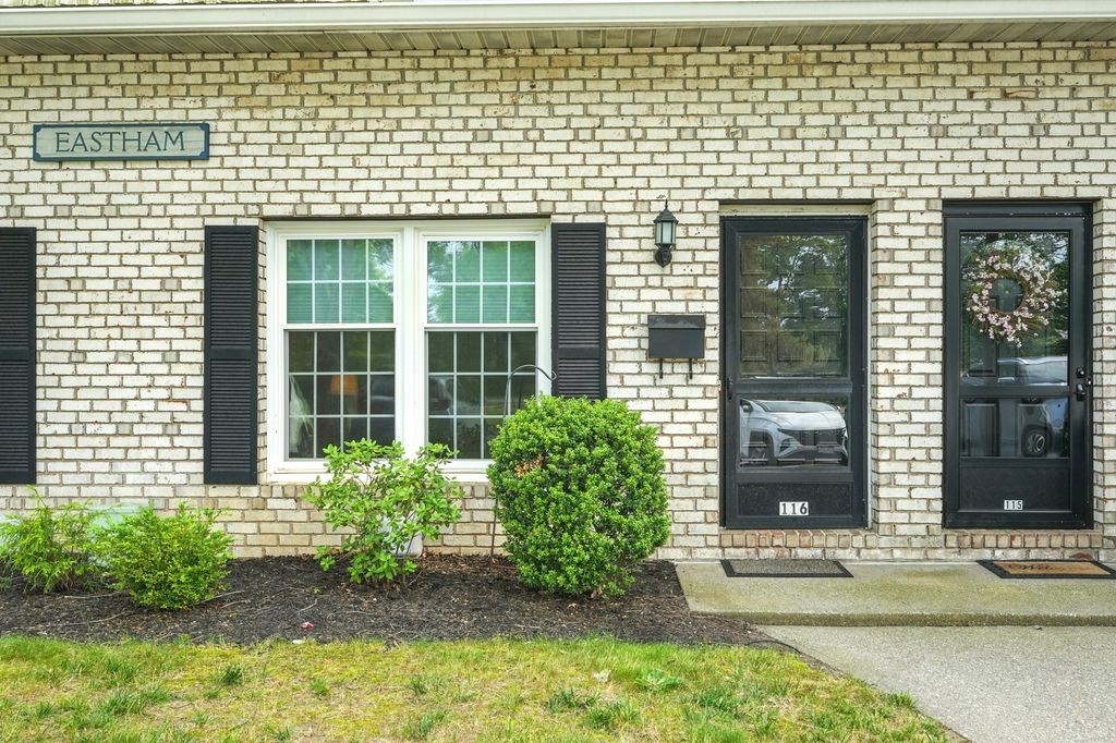 116 Corey Colonial #116, Agawam, MA 01001 - MLS 73388195 - Coldwell Banker
