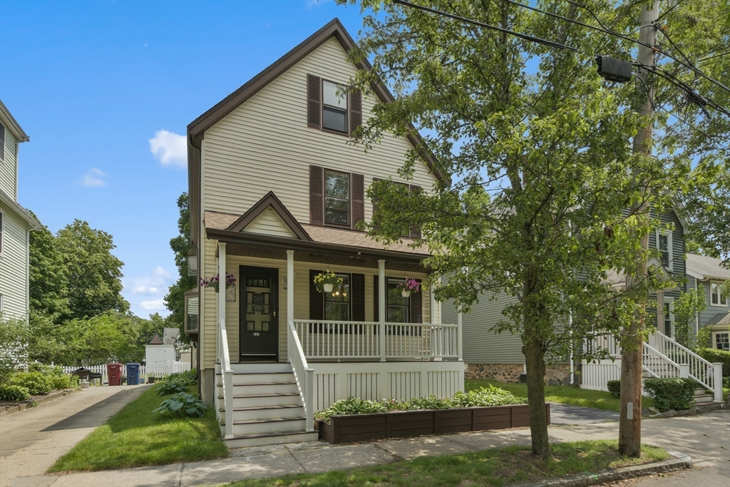 101 Cleveland St, Melrose, MA 02176 - MLS 73392868 - Coldwell Banker