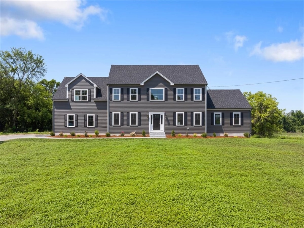 93 East St, Upton, MA 01568 - MLS 73393959 - Coldwell Banker