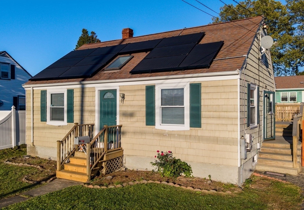 424 Church St, New Bedford, MA 02745 - MLS 73442299 - Coldwell Banker