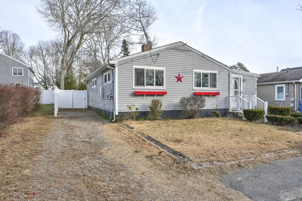 64 Rose Point Ave, Wareham, MA 02576 - MLS 73464551 - Coldwell Banker