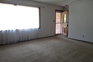 Greenfield, WI Homes For Sale & Real Estate