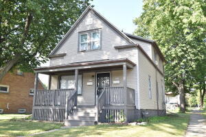 5279 N 33rd St, Milwaukee, WI 53209 - MLS 1824847 - Coldwell Banker