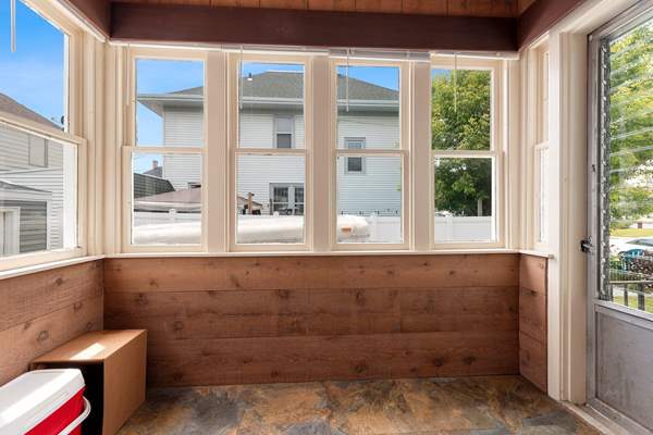 Two Rivers, WI Condos & Townhomes For Sale