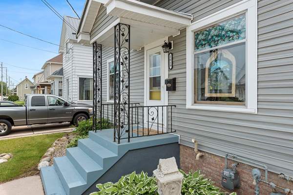 Two Rivers, WI Condos & Townhomes For Sale