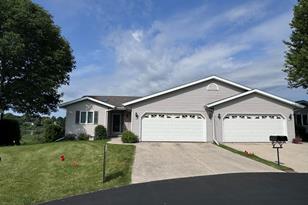 Two Rivers, WI Condos & Townhomes For Sale