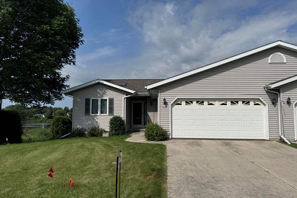 Two Rivers, WI Condos & Townhomes For Sale