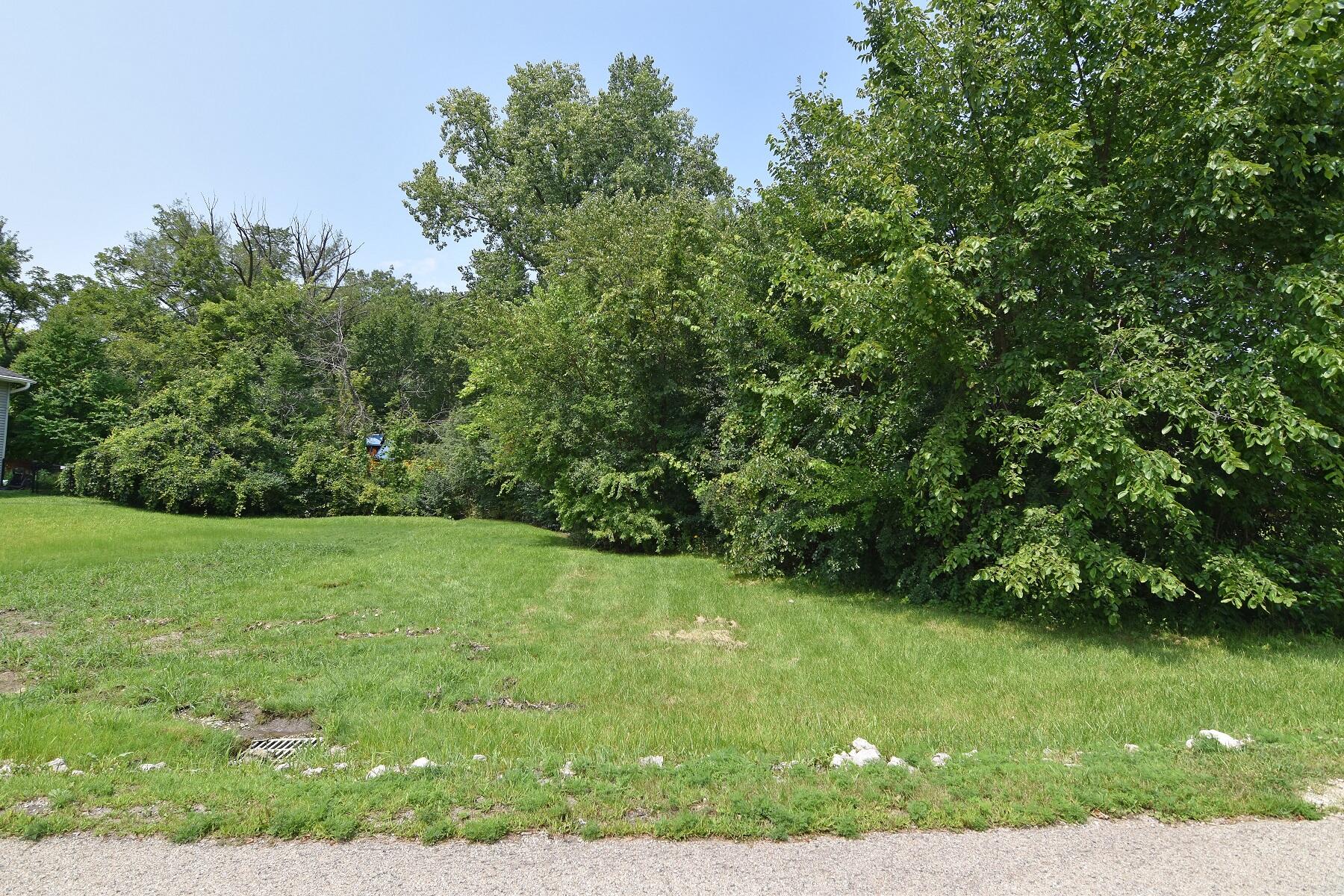 Lt7 236th Ave, Paddock Lake, WI 53168 - MLS 1906381 - Coldwell Banker