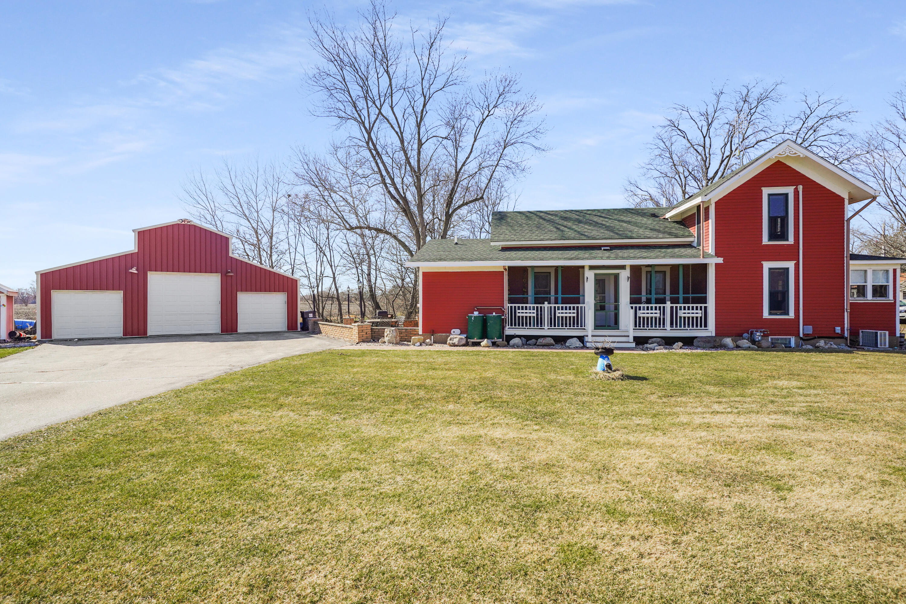 8203 12th Pl, Somers, WI 53144 - MLS 1953511 - Coldwell Banker