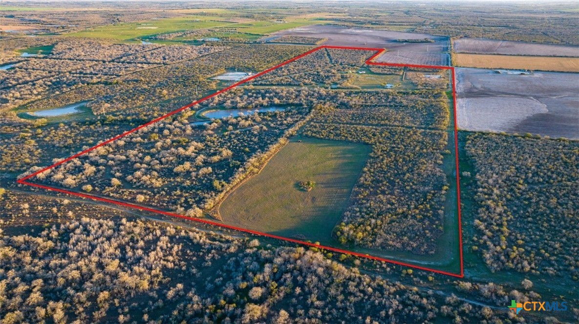 998 County Rd 361, Gillett, TX 78116 - MLS 566920 - Coldwell Banker
