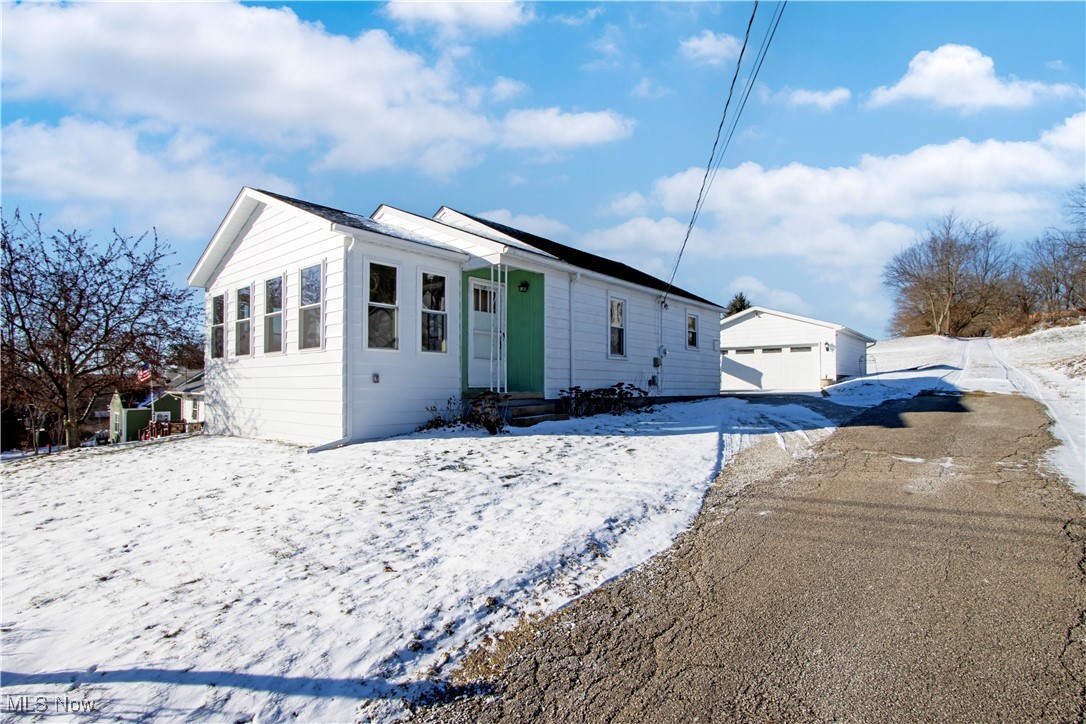141 Orchard St, Shreve, OH 44676 - MLS 5182716 - Coldwell Banker