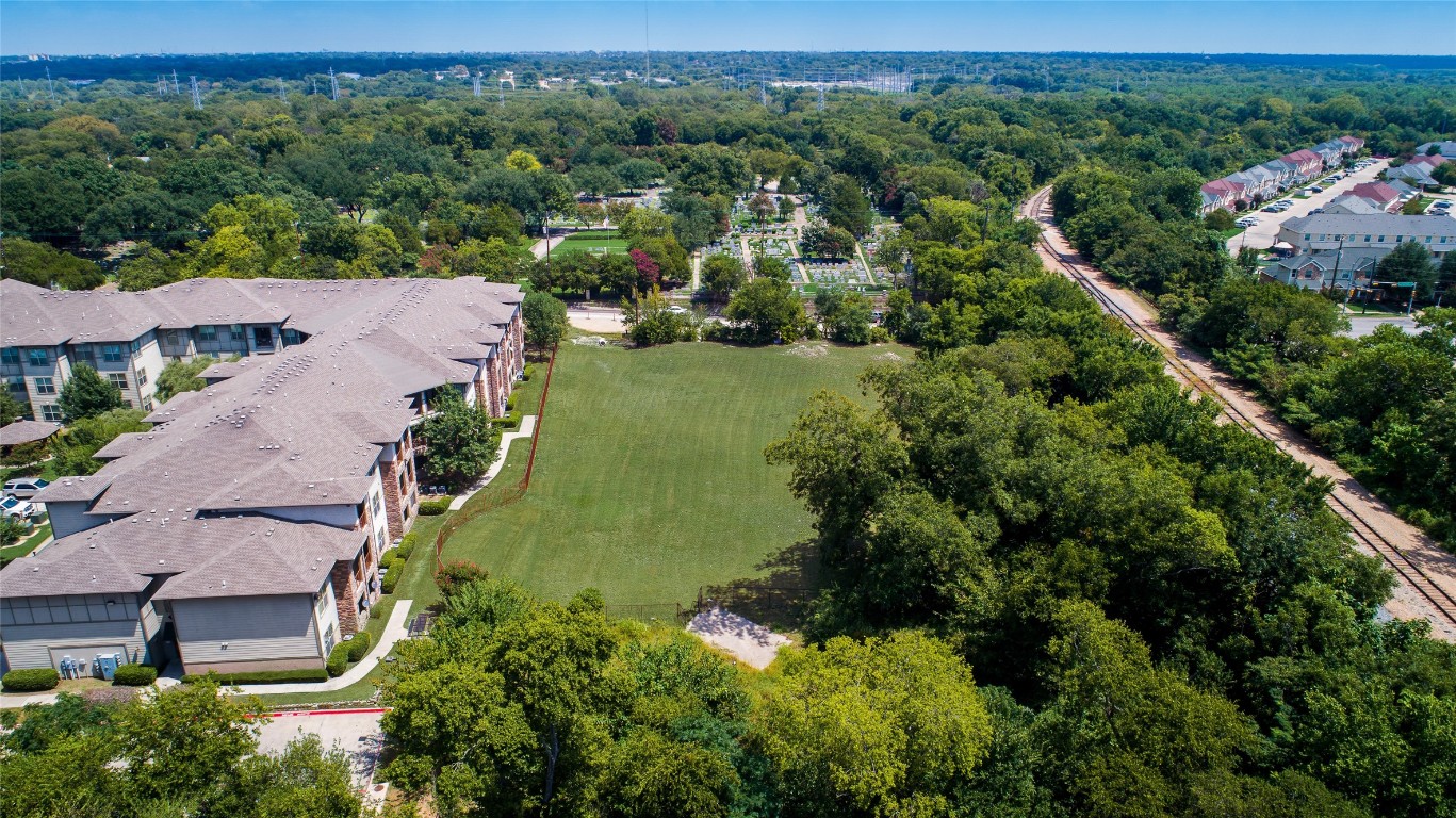 4647 Dolphin Rd, Dallas, TX 75223 - MLS 20313405 - Coldwell Banker