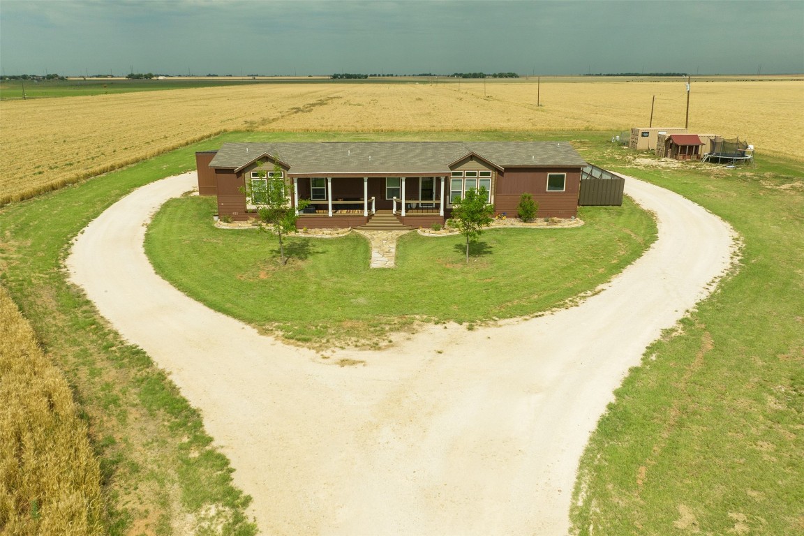 10070 FM 2811, Munday, TX 76371 - MLS 20334273 - Coldwell Banker
