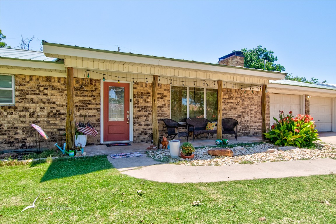 1425 Bandera Dr, Roscoe, TX 79545 - MLS 20372581 - Coldwell Banker