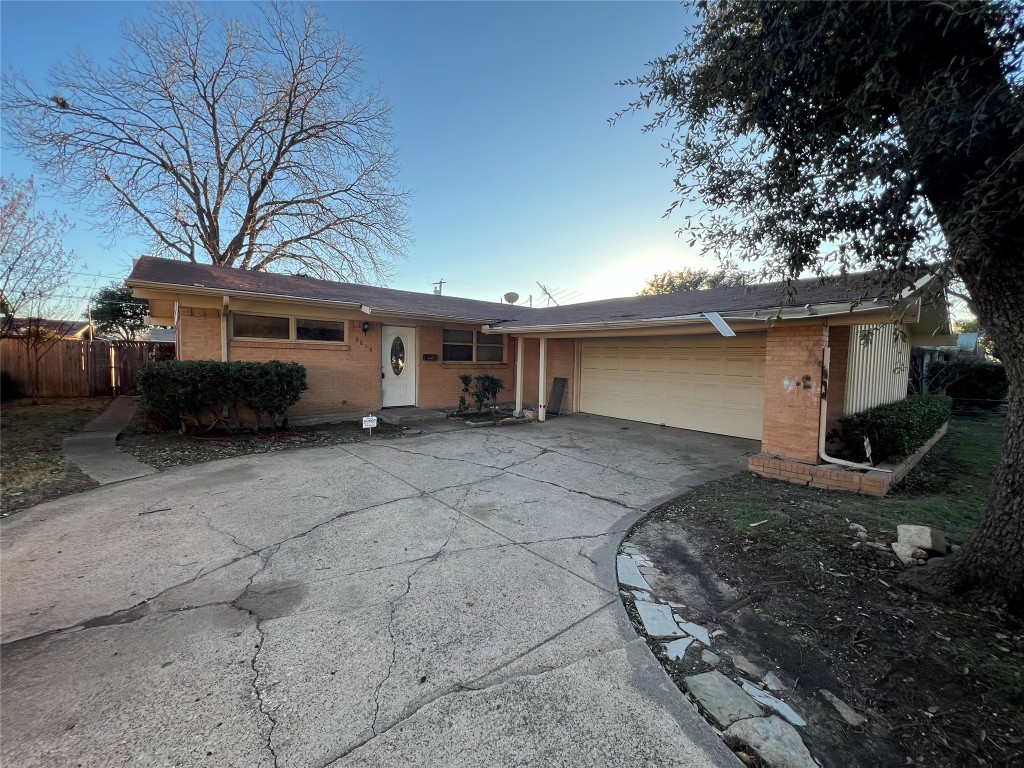 3016 Satsuma Dr, Dallas, TX 75229 - MLS 20513473 - Coldwell Banker