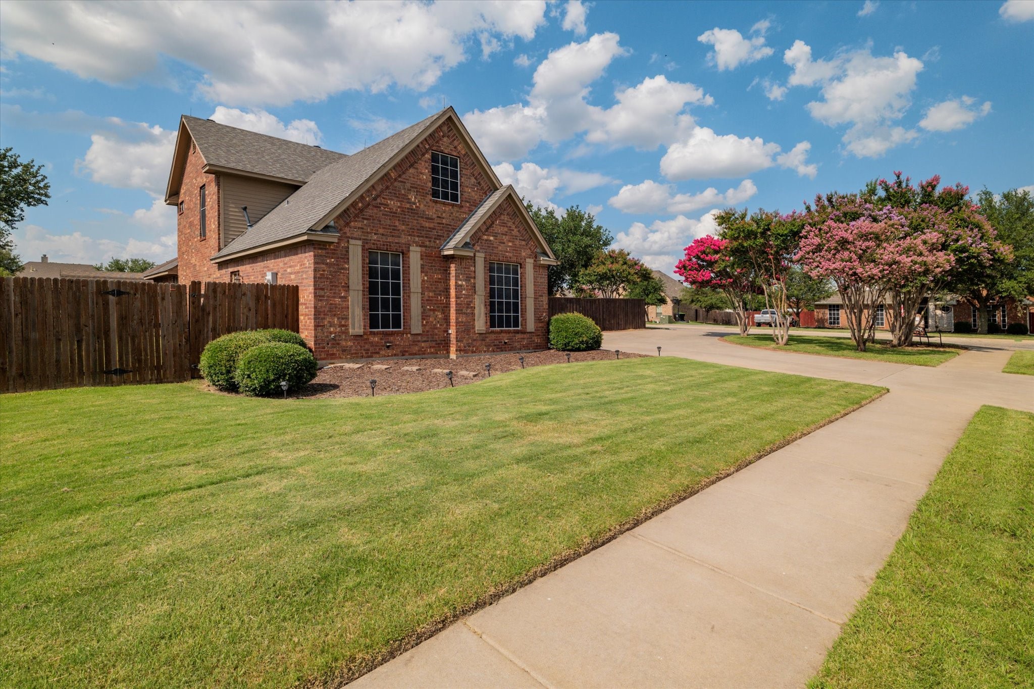 608 Maple Dr, Pilot Point, TX 76258 - MLS 20650023 - Coldwell Banker