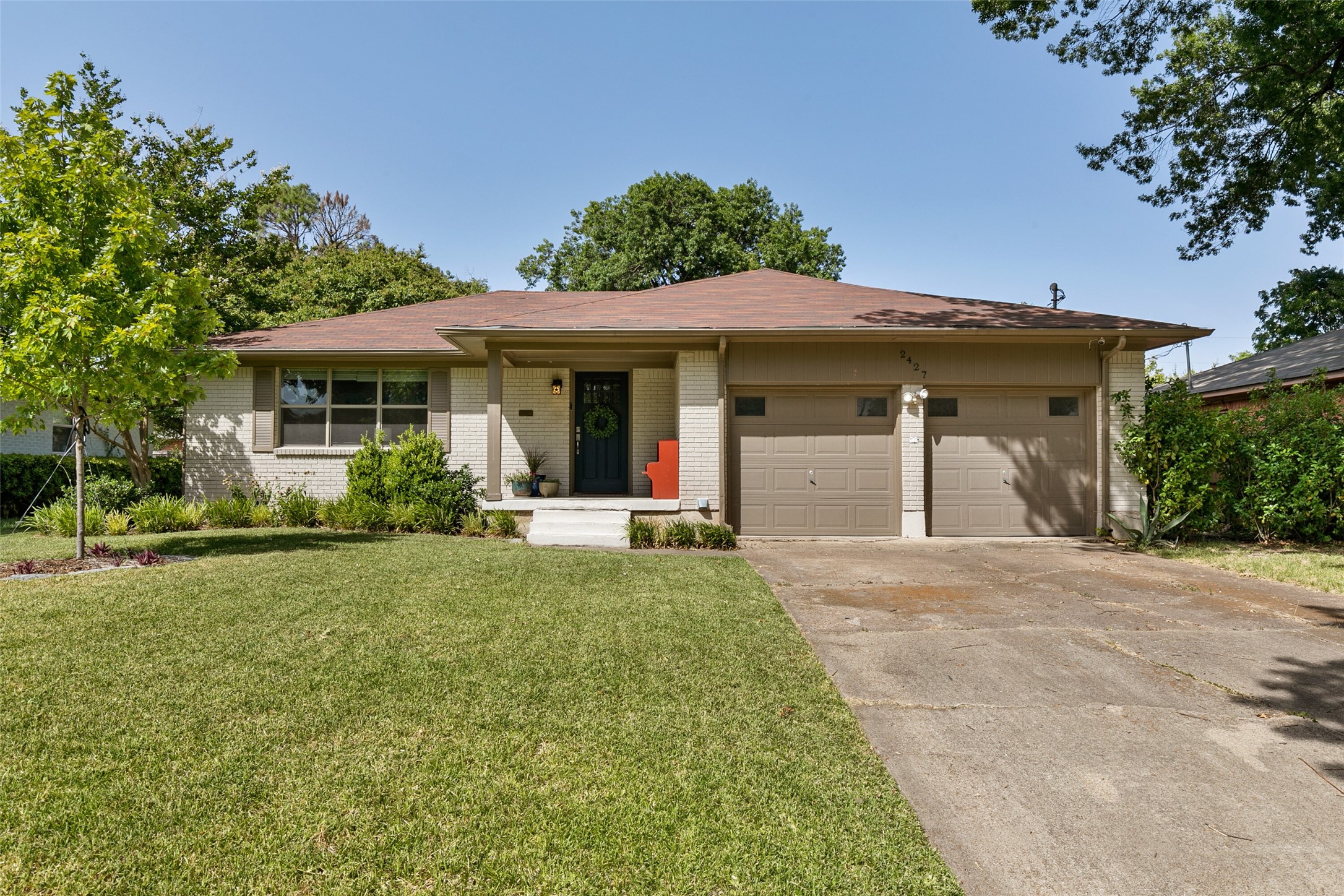 2427 Dorrington Dr, Dallas, TX 75228 - MLS 20763152 - Coldwell Banker