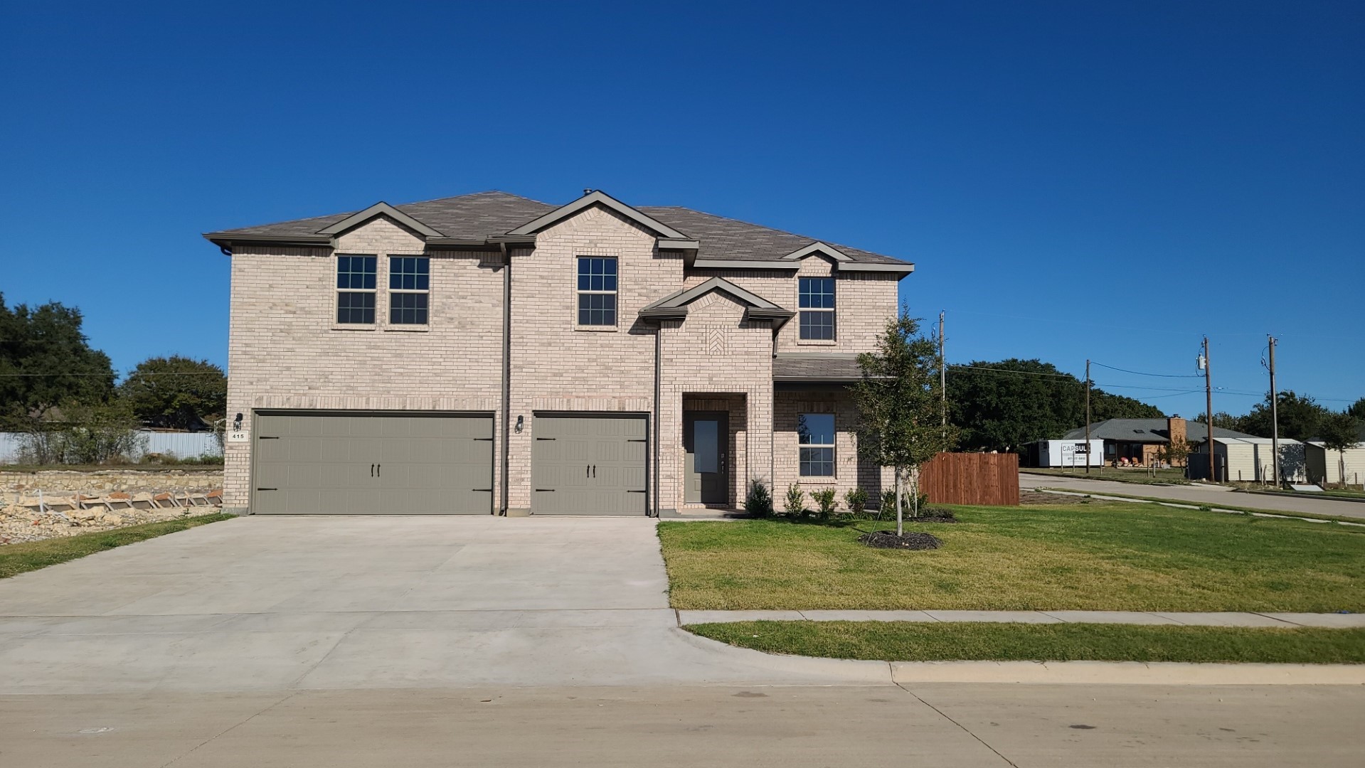 415 Sunflower Trl, Cleburne, TX 76033 - MLS 20783489 - Coldwell Banker