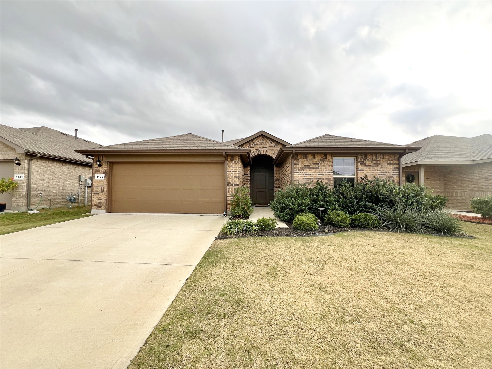 1125 Loomis Trl, Justin, TX 76247 - MLS 20802815 - Coldwell Banker