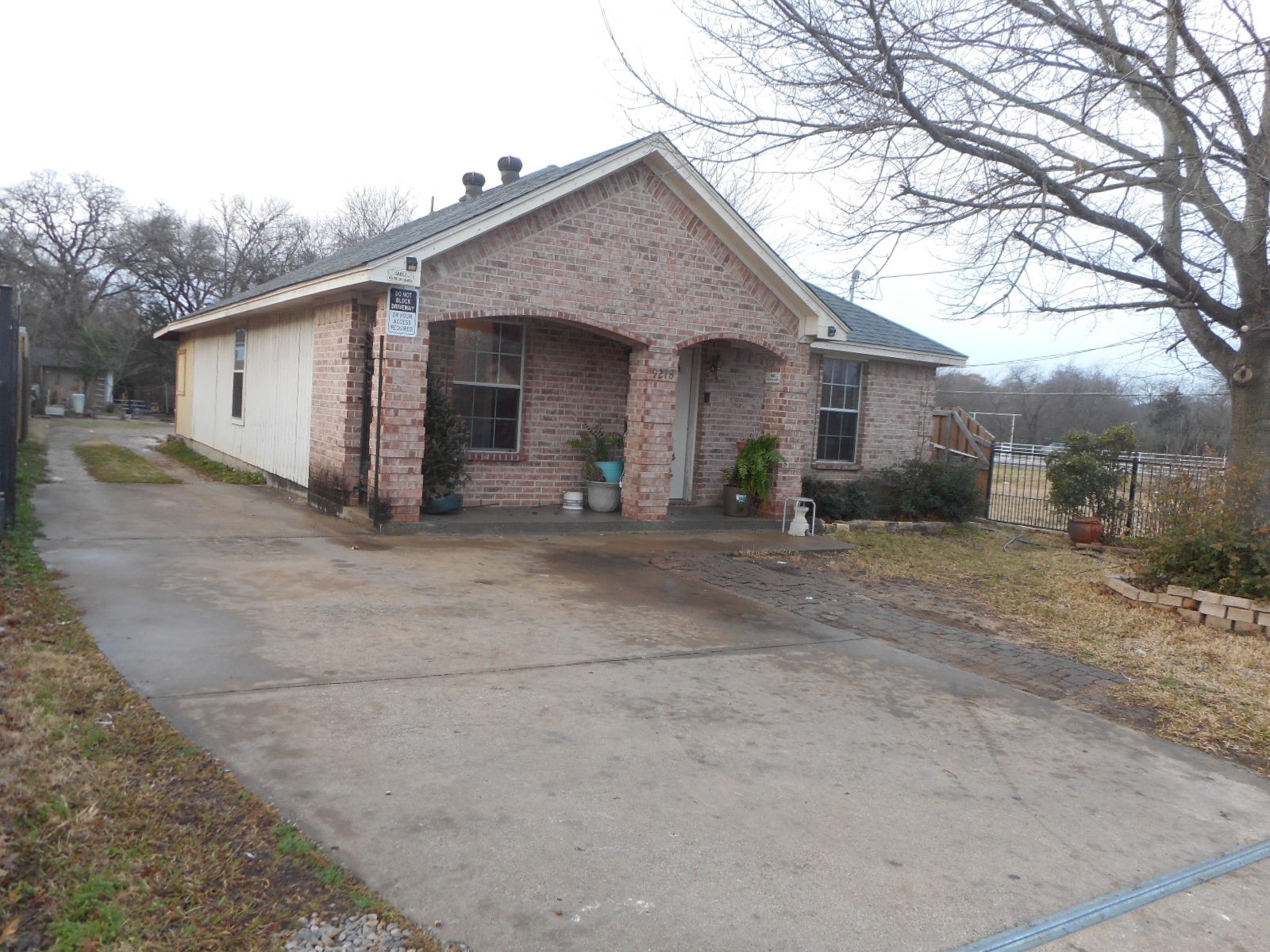 9218 Lake June, Dallas, TX 75217 - MLS 20834626 - Coldwell Banker