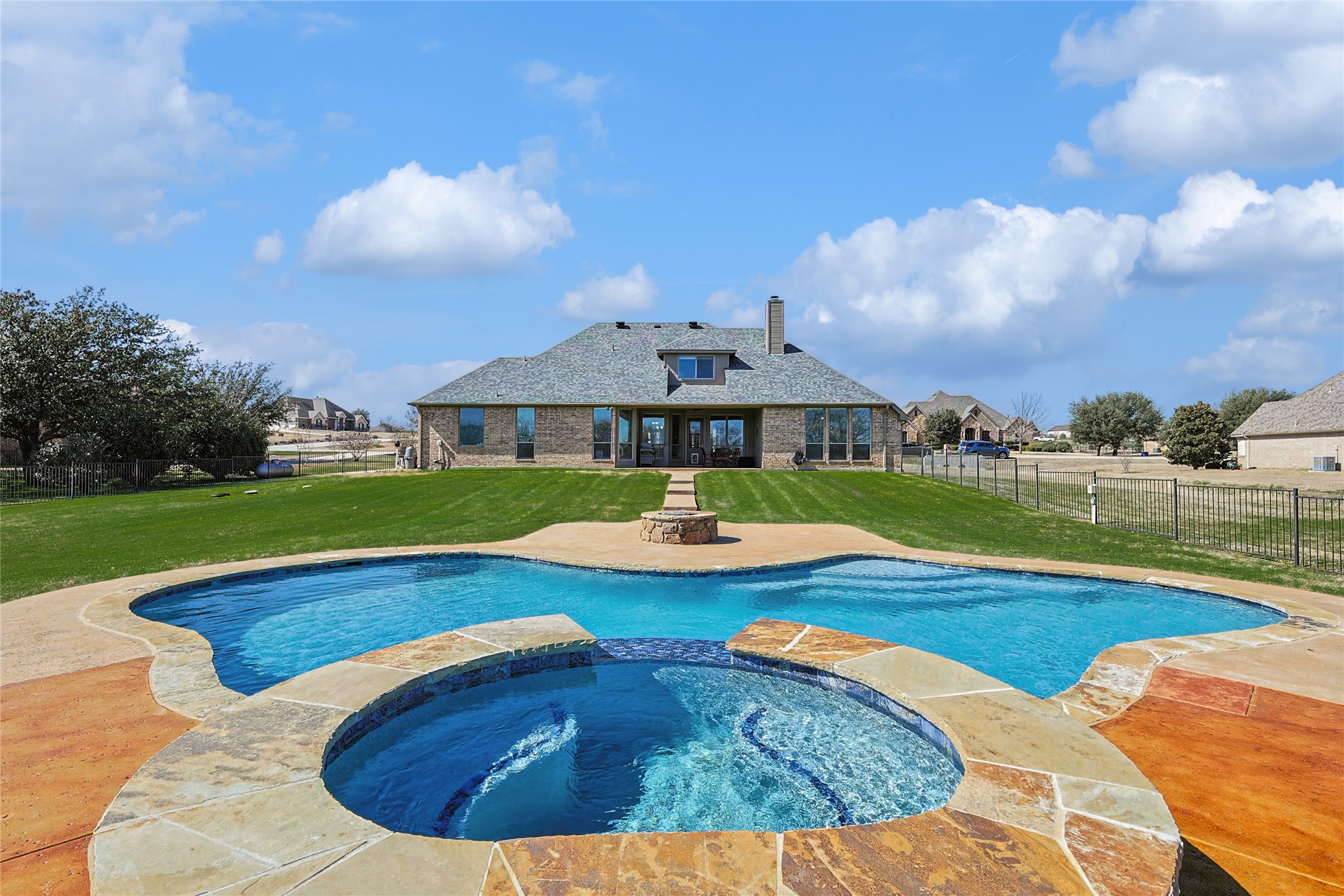 4741 Ricky Ranch Rd, Fort Worth, TX 76126 - MLS 20848401 - Coldwell Banker