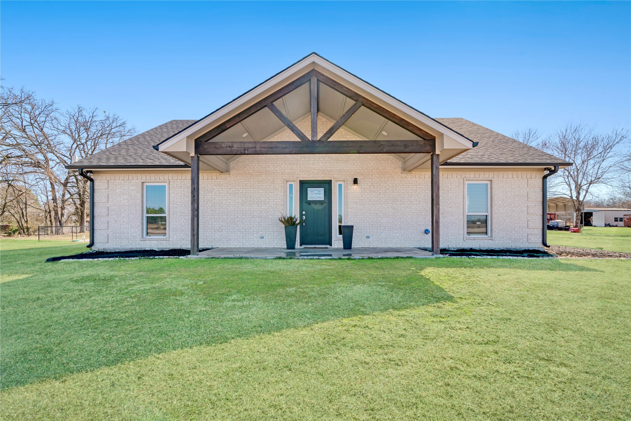 586 Fm 3298, Powderly, TX 75473 - MLS 20854809 - Coldwell Banker
