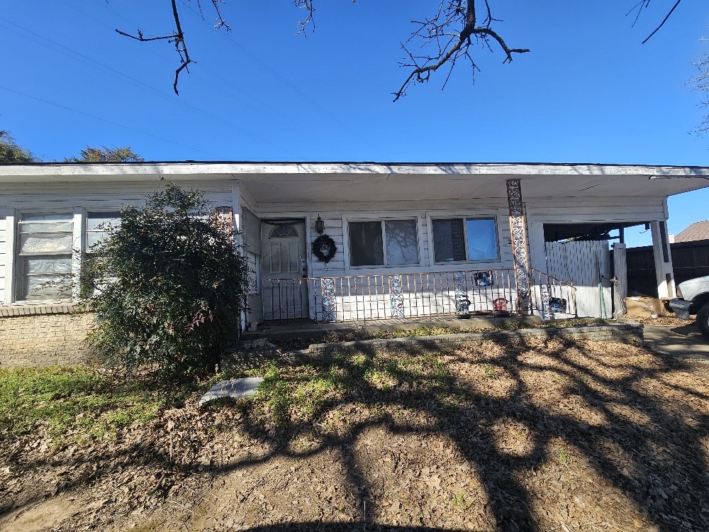 2325 E Union Bower Rd, Irving, TX 75061 - MLS 20866319 - Coldwell Banker