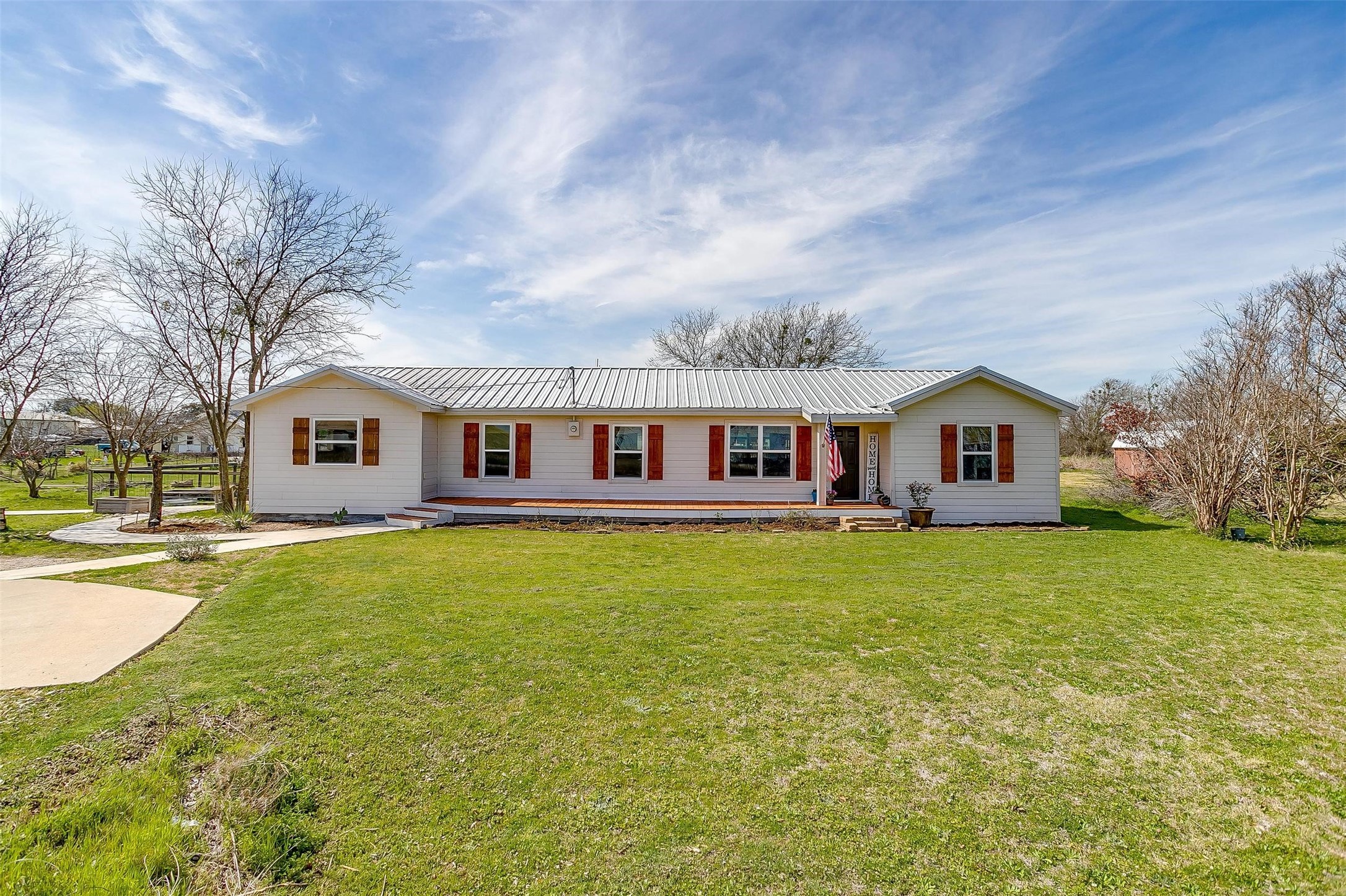 939 Twin Bends Rd, Crawford, TX 76638 - MLS 20874956 - Coldwell Banker