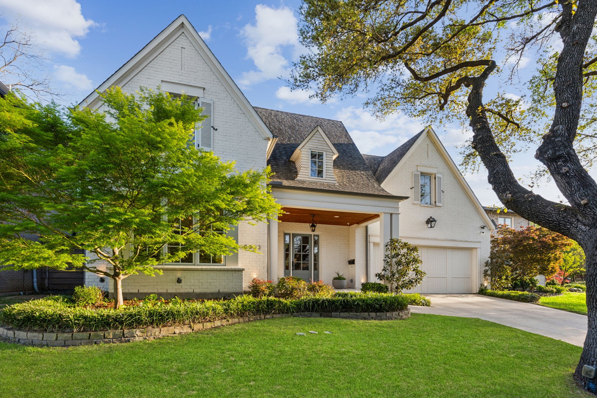 6622 Blue Valley Ln, Dallas, TX 75214 - MLS 20900949 - Coldwell Banker