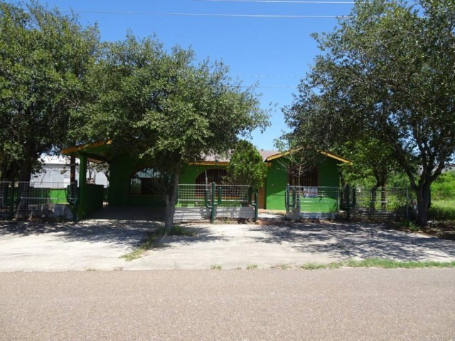 304 Jaime J Zapata St, Zapata, TX 78564 - MLS 20902114 - Coldwell Banker