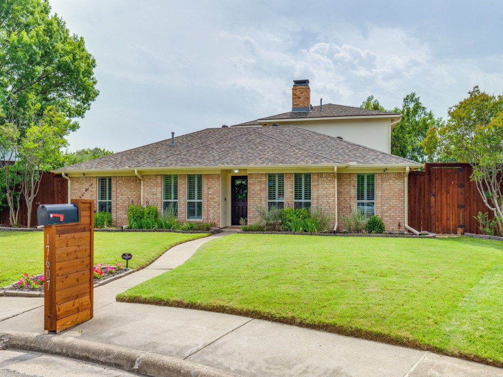 17607 Seedling Ct, Dallas, TX 75287 - MLS 20906416 - Coldwell Banker