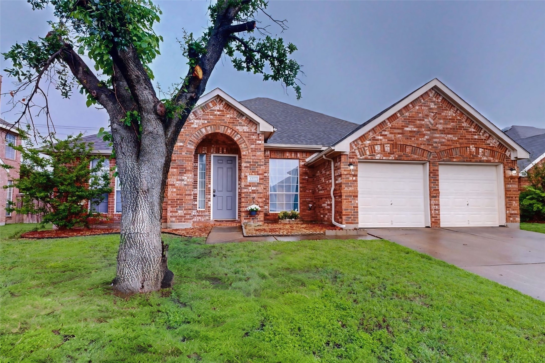 6907 Raven Meadow Dr, Arlington, TX 76002 - MLS 20916232 - Coldwell Banker