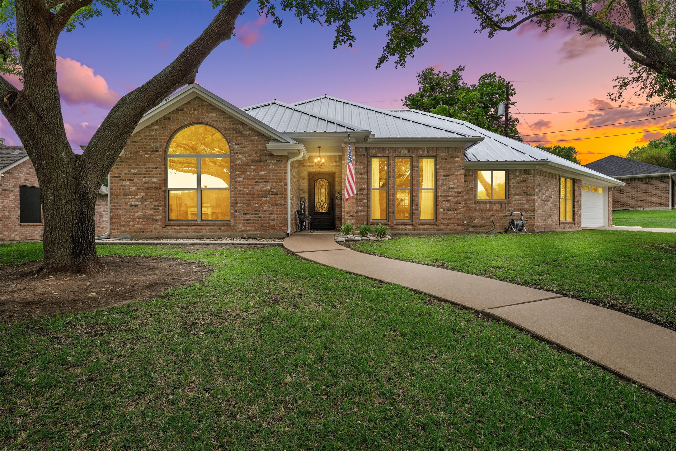 311 Neely Rd, Hewitt, TX 76643 - MLS 20916638 - Coldwell Banker