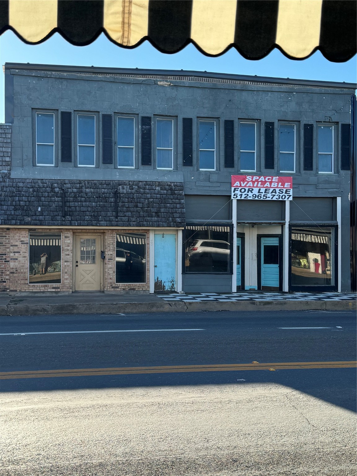 221 Main St, McGregor, TX 76657 - MLS 20923467 - Coldwell Banker