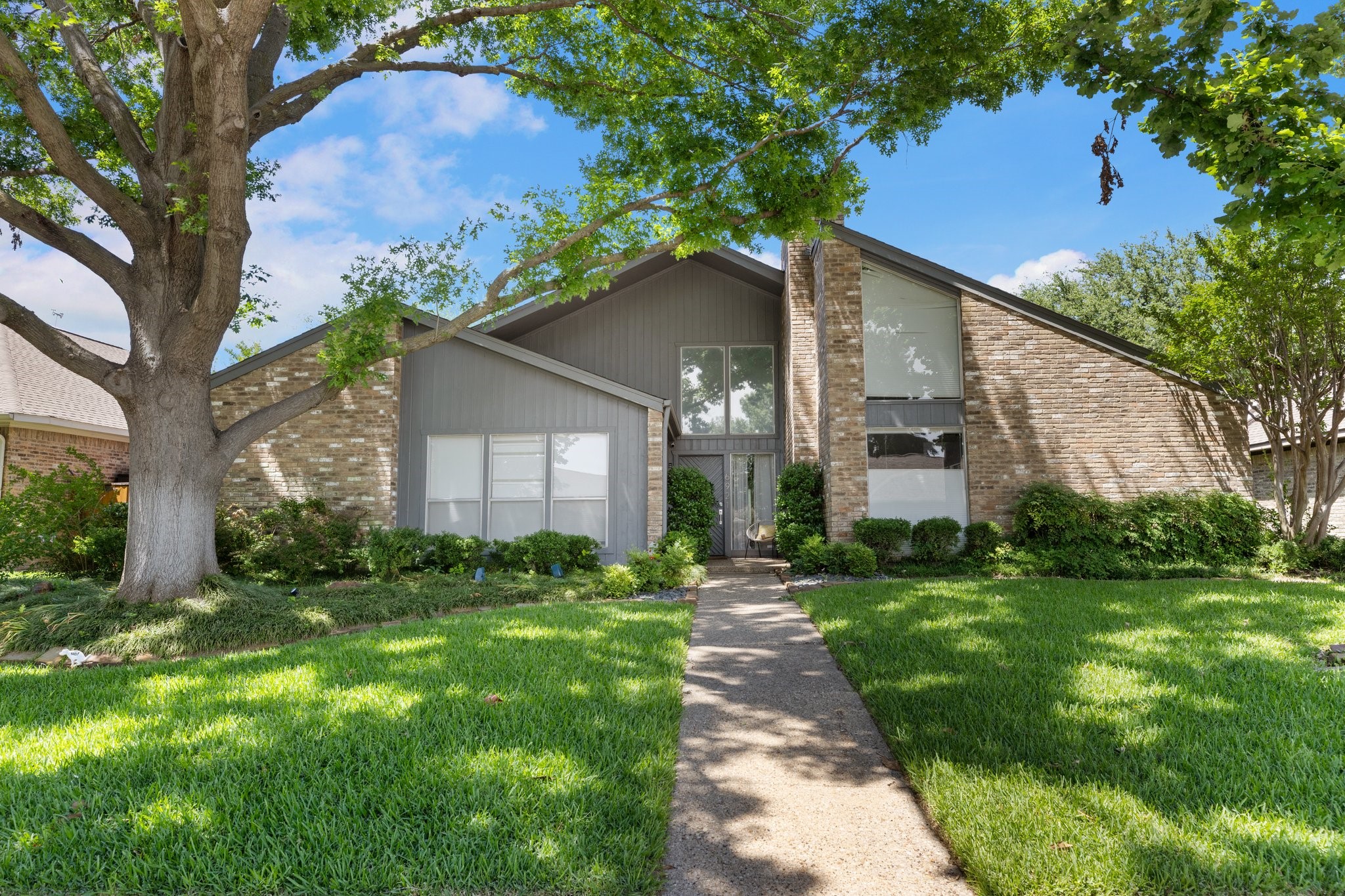 6921 Flintcove Dr, Dallas, TX 75248 - MLS 20937161 - Coldwell Banker