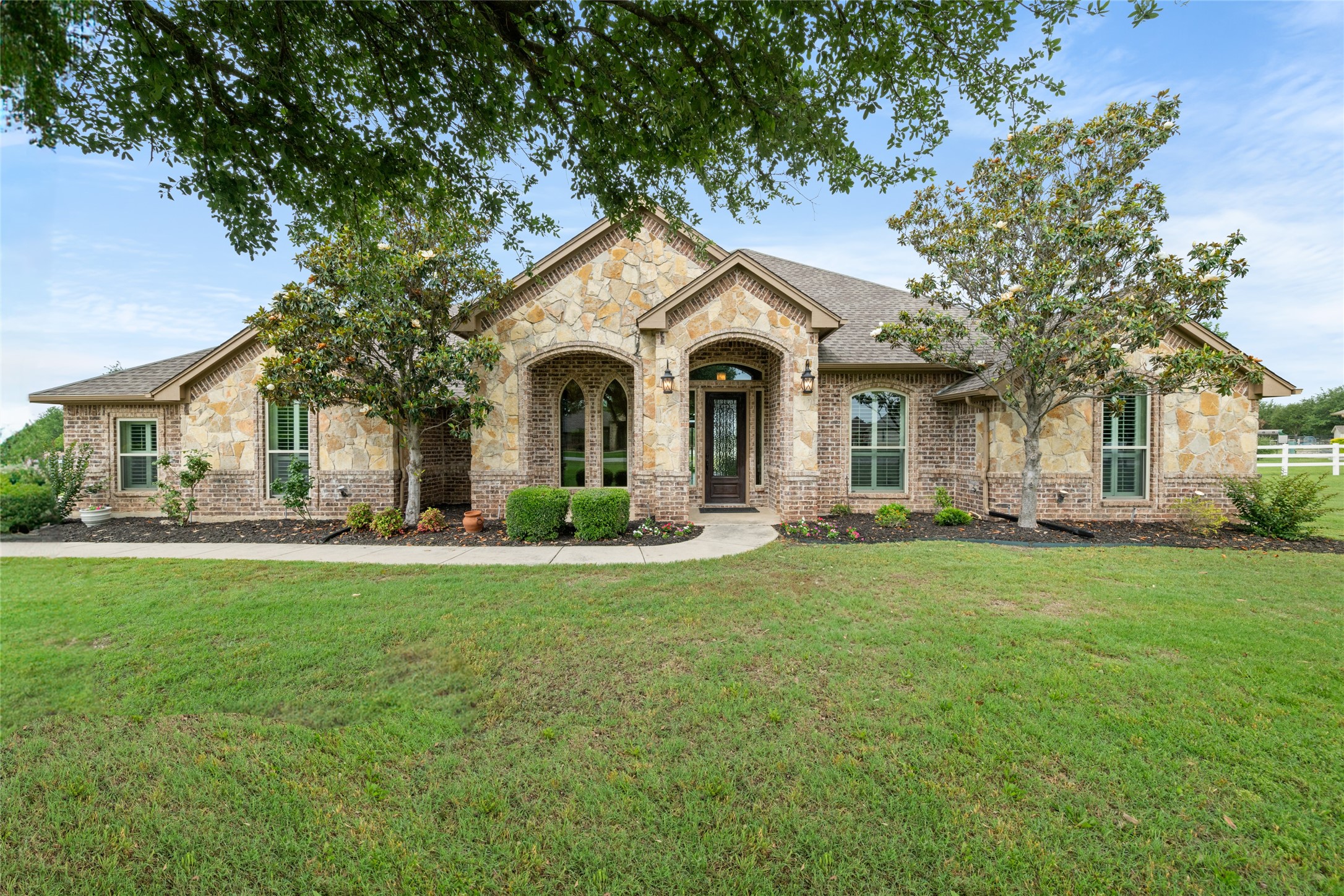 1009 Maida Vale, Haslet, TX 76052 - MLS 20940569 - Coldwell Banker
