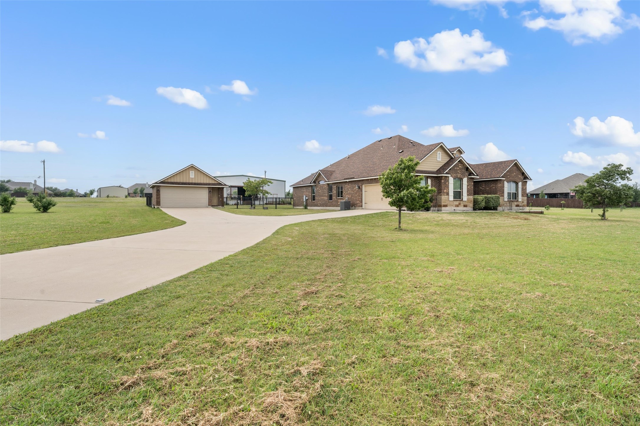 4756 Old Lorena Rd, Lorena, TX 76655 - MLS 20940837 - Coldwell Banker