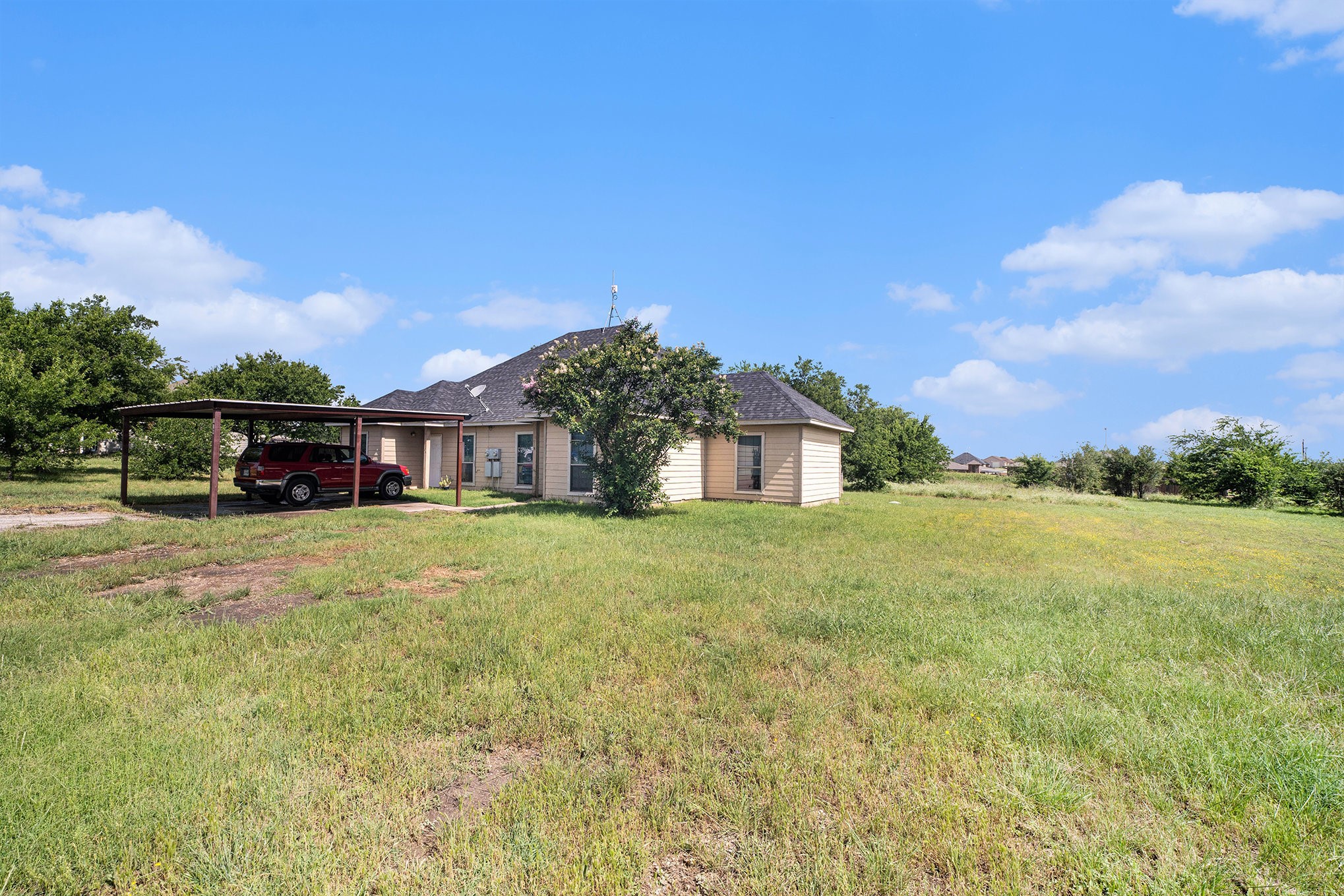 119 Collett Ct, Weatherford, TX 76088 - MLS 20943493 - Coldwell Banker