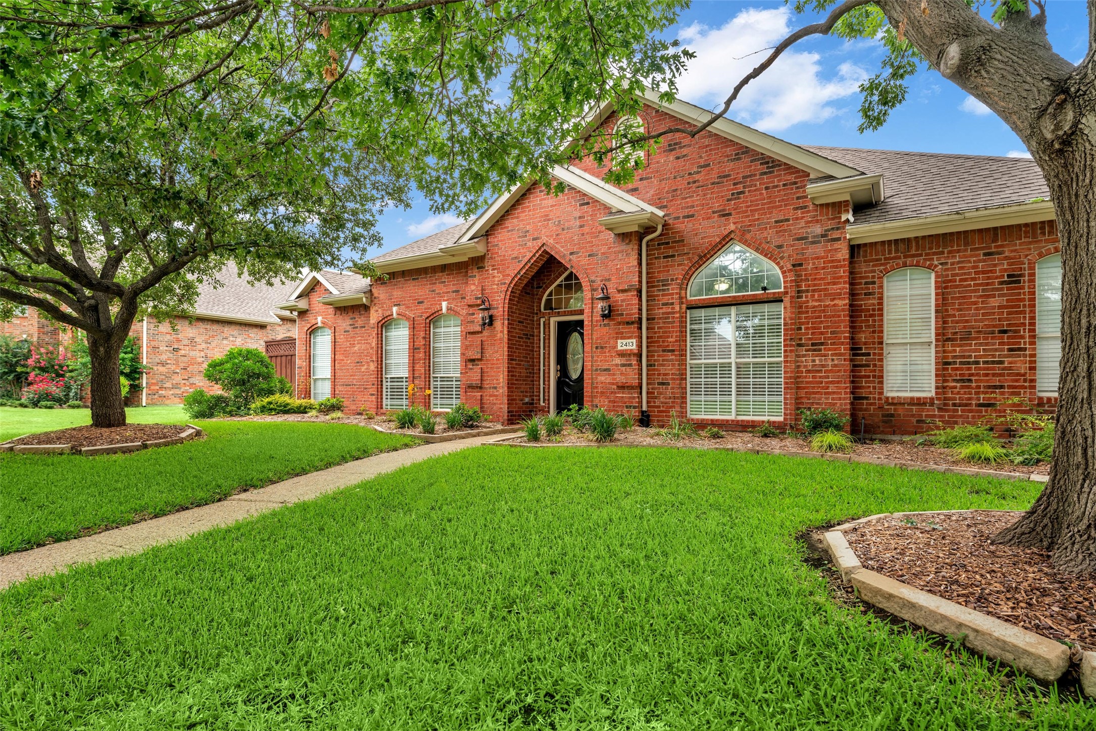 2413 London Dr, Plano, TX 75025 - MLS 20966651 - Coldwell Banker