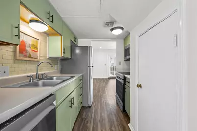 600 Bagby Ave #2C, Waco, TX 76706 - MLS 20972687 - Coldwell Banker